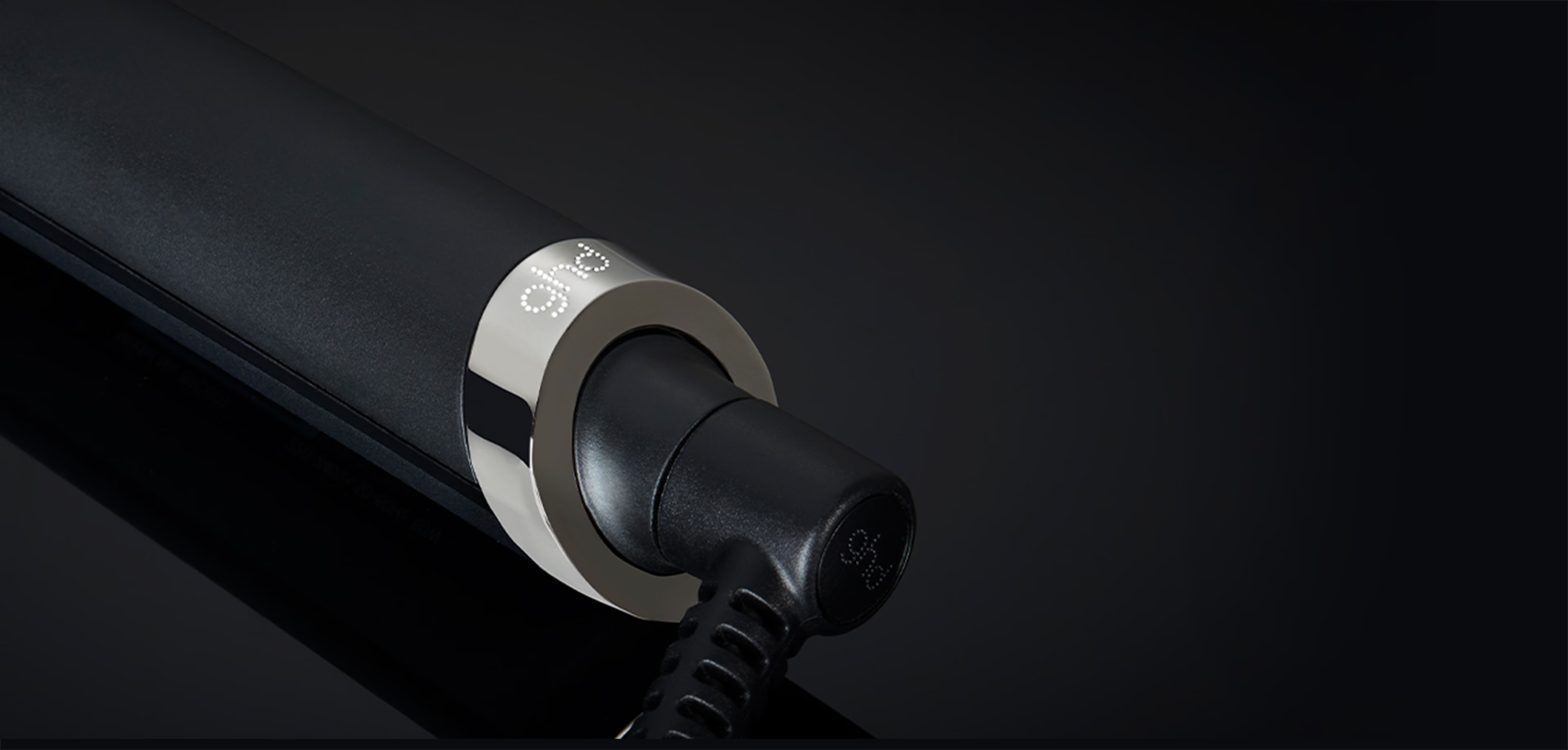 GHD Glide Hair Straightener Brush - Beatnikstudio